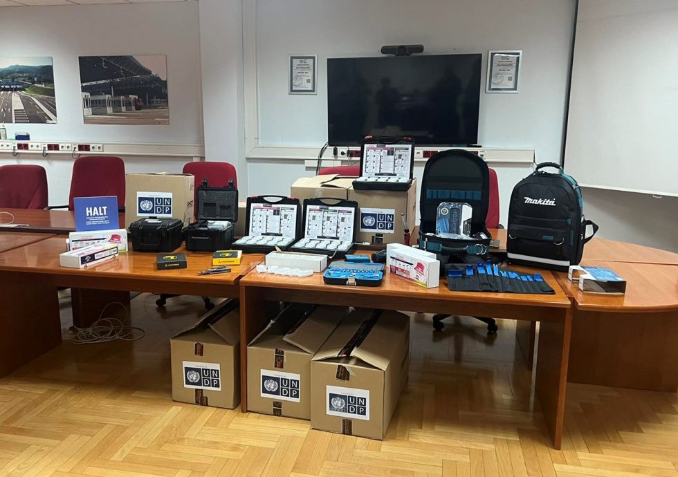 Specialized equipment for detection of drugs and explosives worth BAM ...